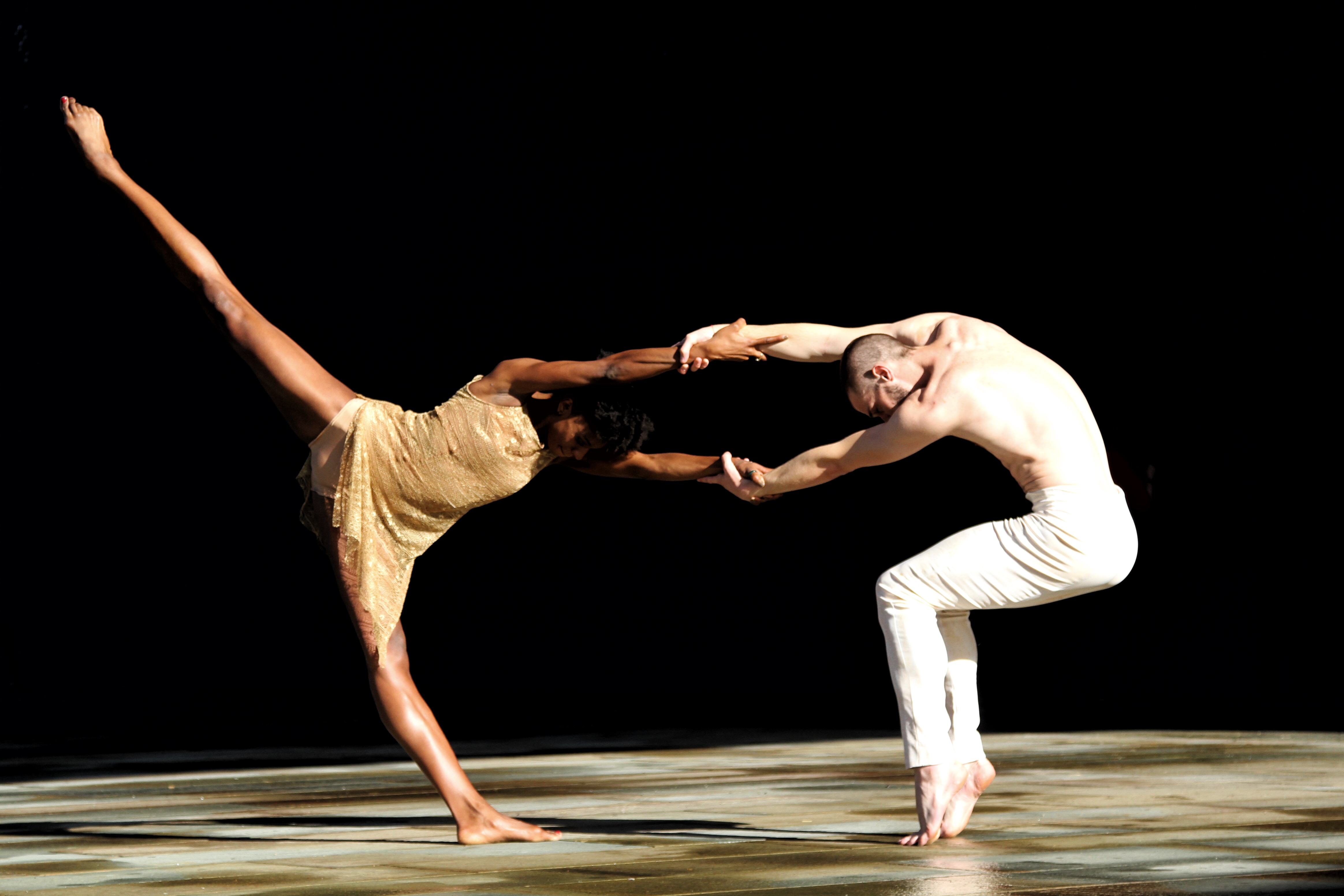 Interview with Ontario-native LINES Ballet dancer Robb Beresford, on ...