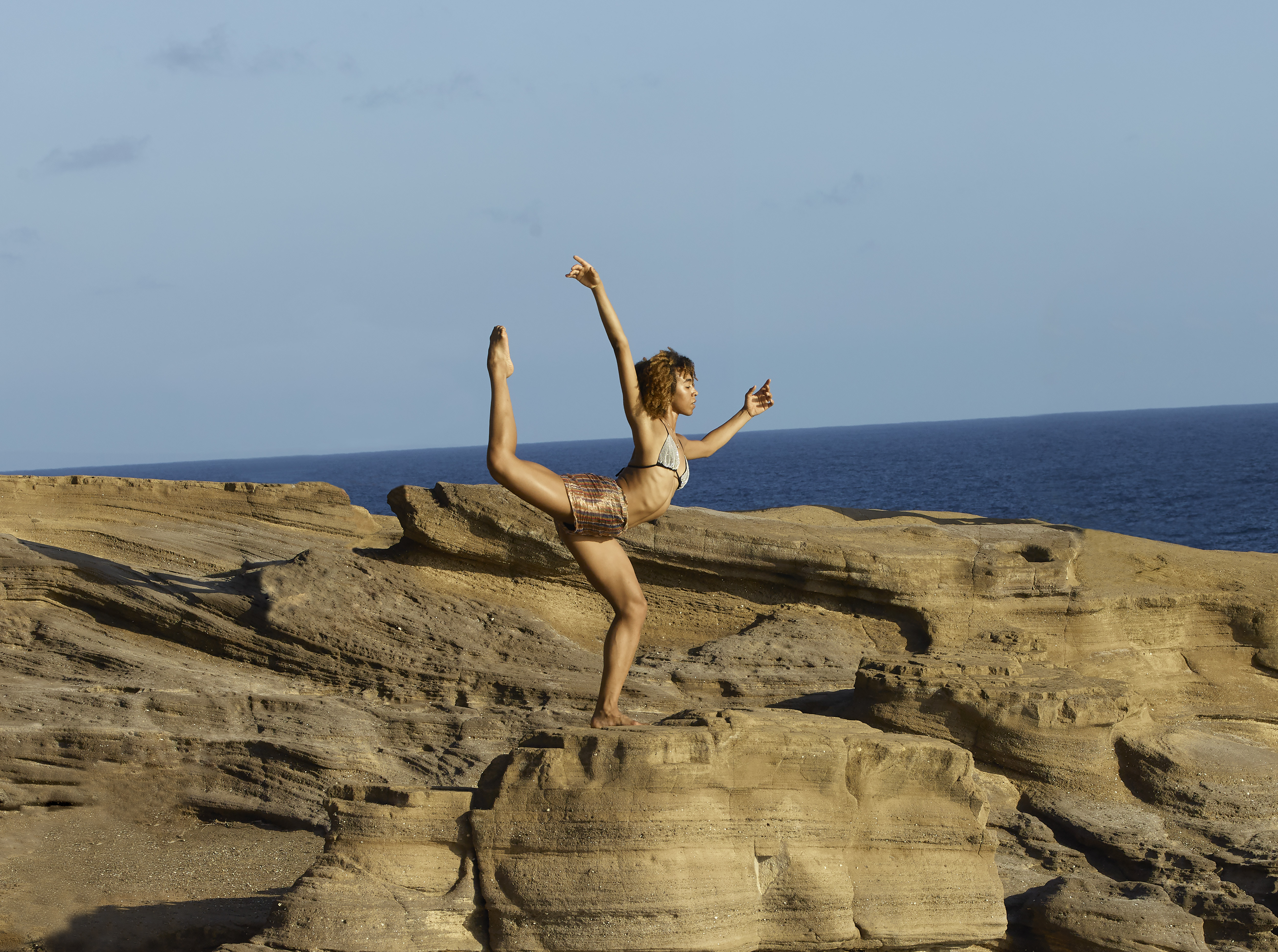 Meet the Artist | Marusya Madubuko – LINESConnected